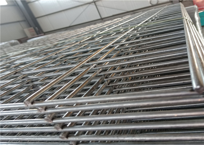 2x2 Welded Wire Mesh Fencing Panels , Pre Galvanized Wire Grid Panels ...